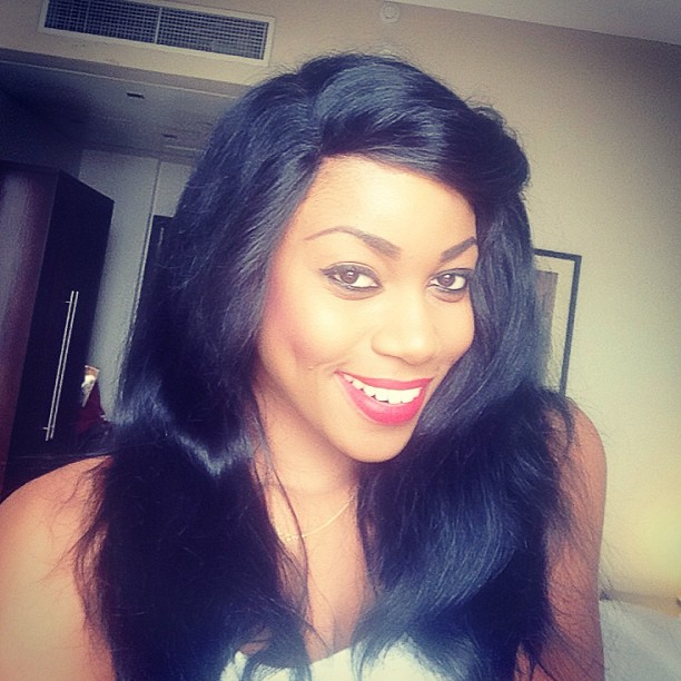Yvonne Nelson no longer single