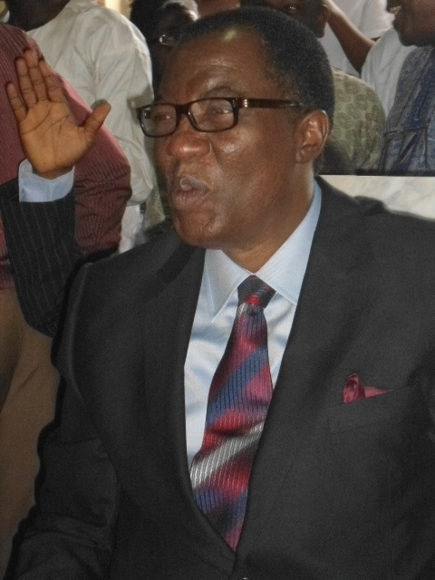 PHOTOS: Olusegun Agagu laid to rest, amidst controversies