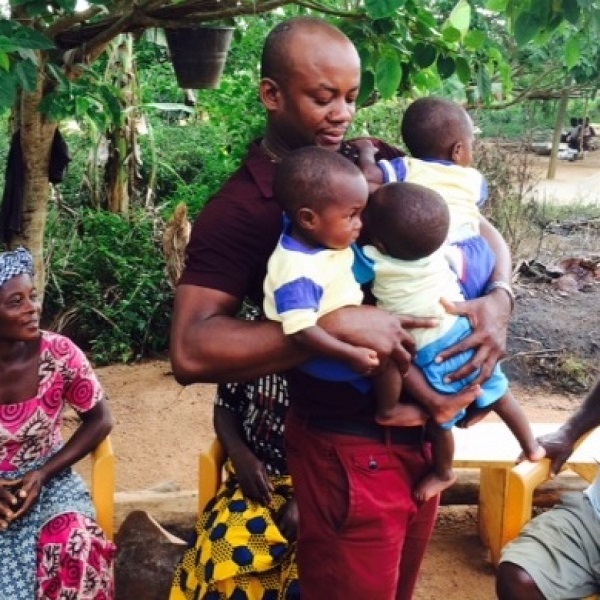 Football star, Asamoah Gyan adopts motherless triplets