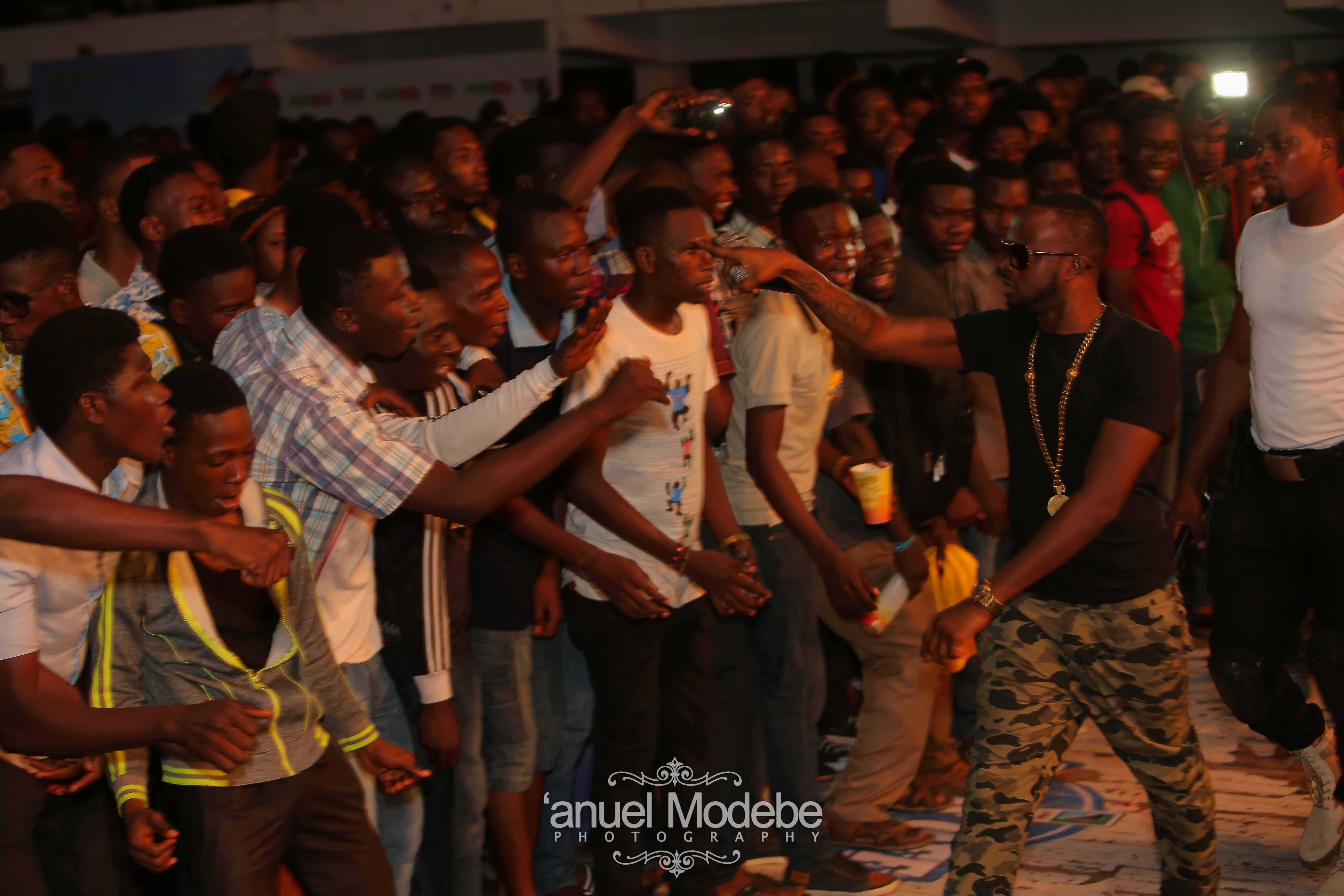 Photos from Skuki and friends campus tour at Unilag
