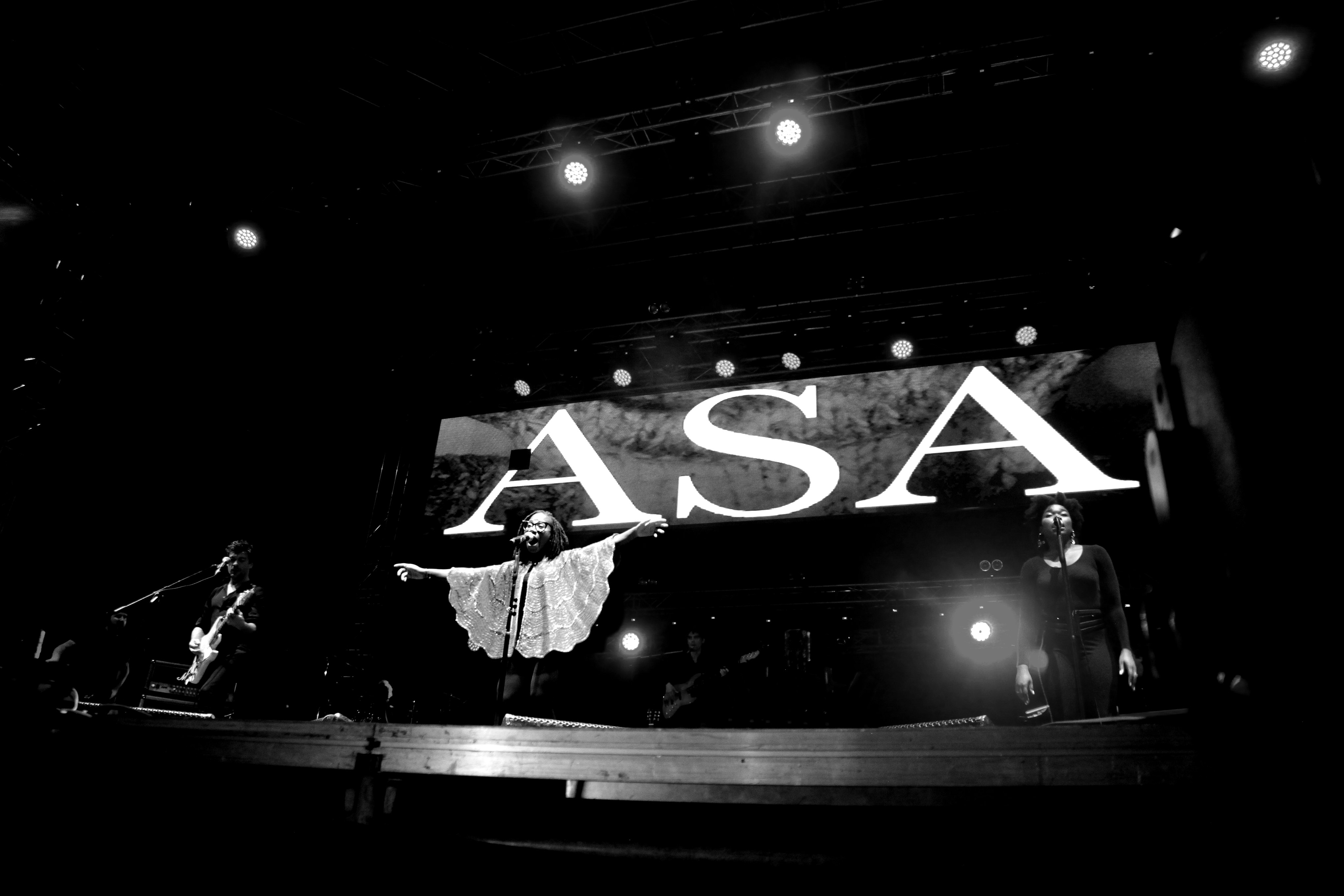 Why Asa and her female manager are still best of friends