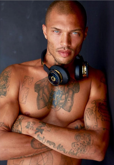 Remember the viral ‘hot felon’ Jeremy Meeks? He now appears to be ...