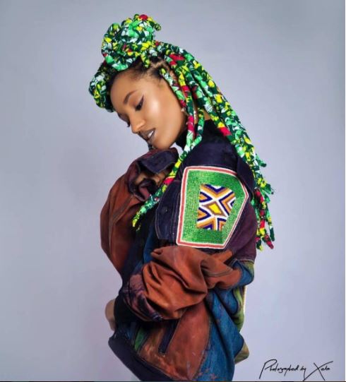 If this becomes a trend, will you be seen rocking Ankara wax braids?