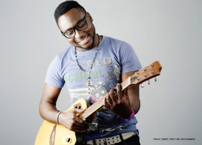 Singer Djinee Survives Car Crash in Lagos